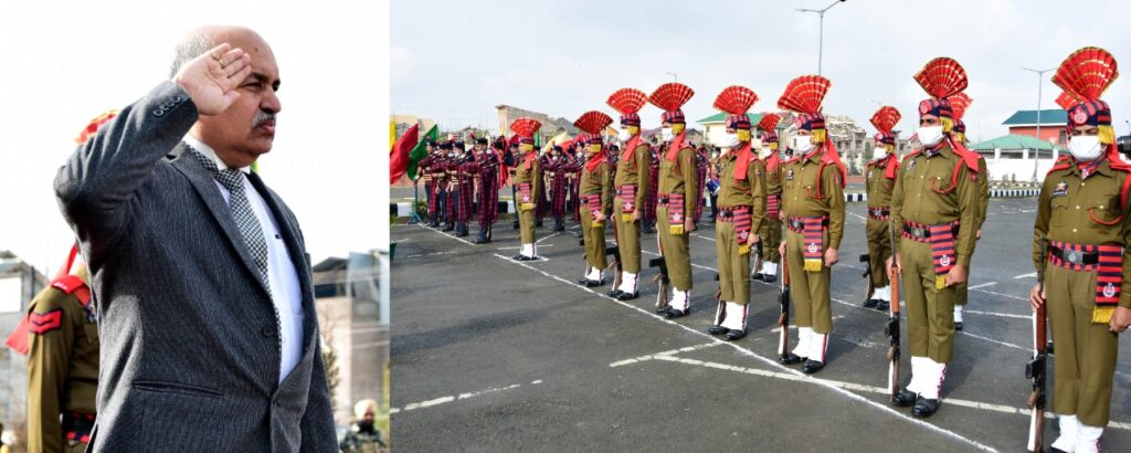 CJ Pankaj Mithal visits District Court Complex Srinagar; Holds ...