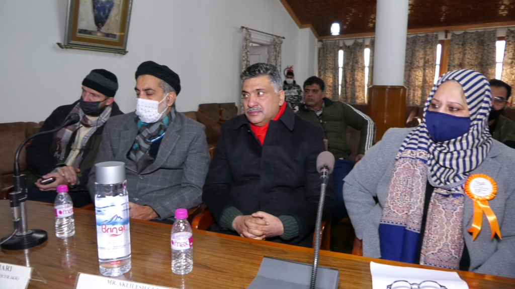 ED, FFRC, Inoshi Sharma interacts with stakeholders of Food Industry of ...